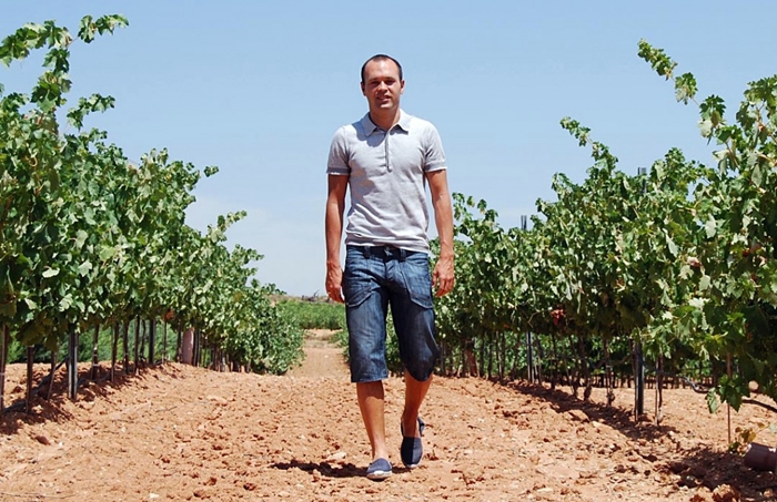 El futbolista del Barça Andrés Iniesta presenta su nuevo vino “Corazón ...