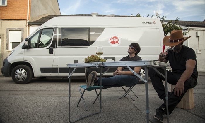 Amazon Prime Video lanza la segunda temporada de The Wine Van: la serie ...