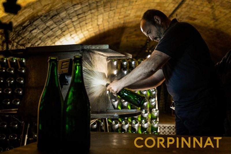 Un Corpinnat elegido mejor vino de España, según la asociación de ...