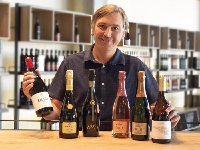 Bodegas Maset consigue 6 medallas en los premios Decanter 2021