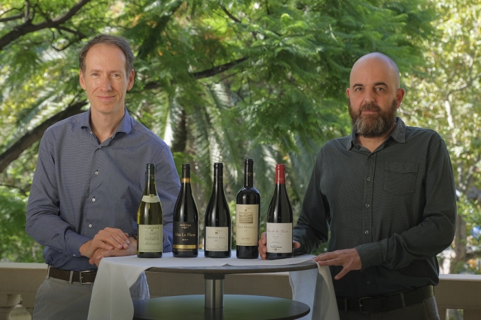 Familia Torres presenta las nuevas añadas de sus cinco vinos más ...