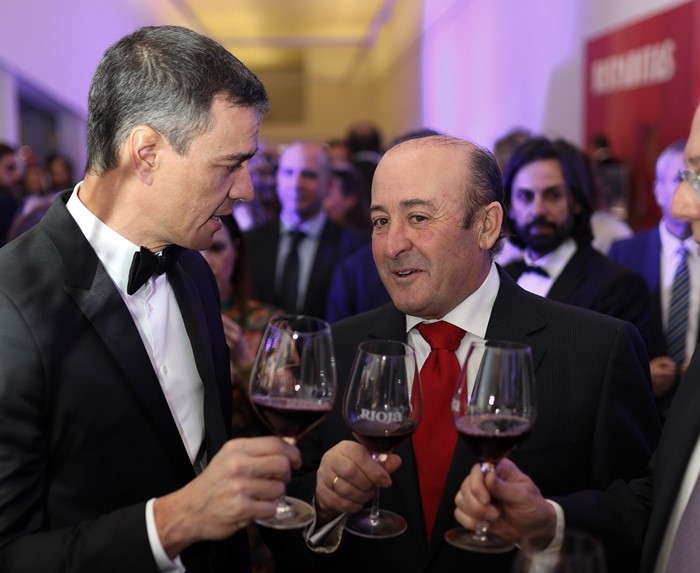 Las estrellas del cine español brindan con Rioja en la ceremonia de los ...