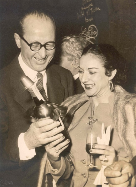 Celebrando el centenario de Lola Flores con una exposición única